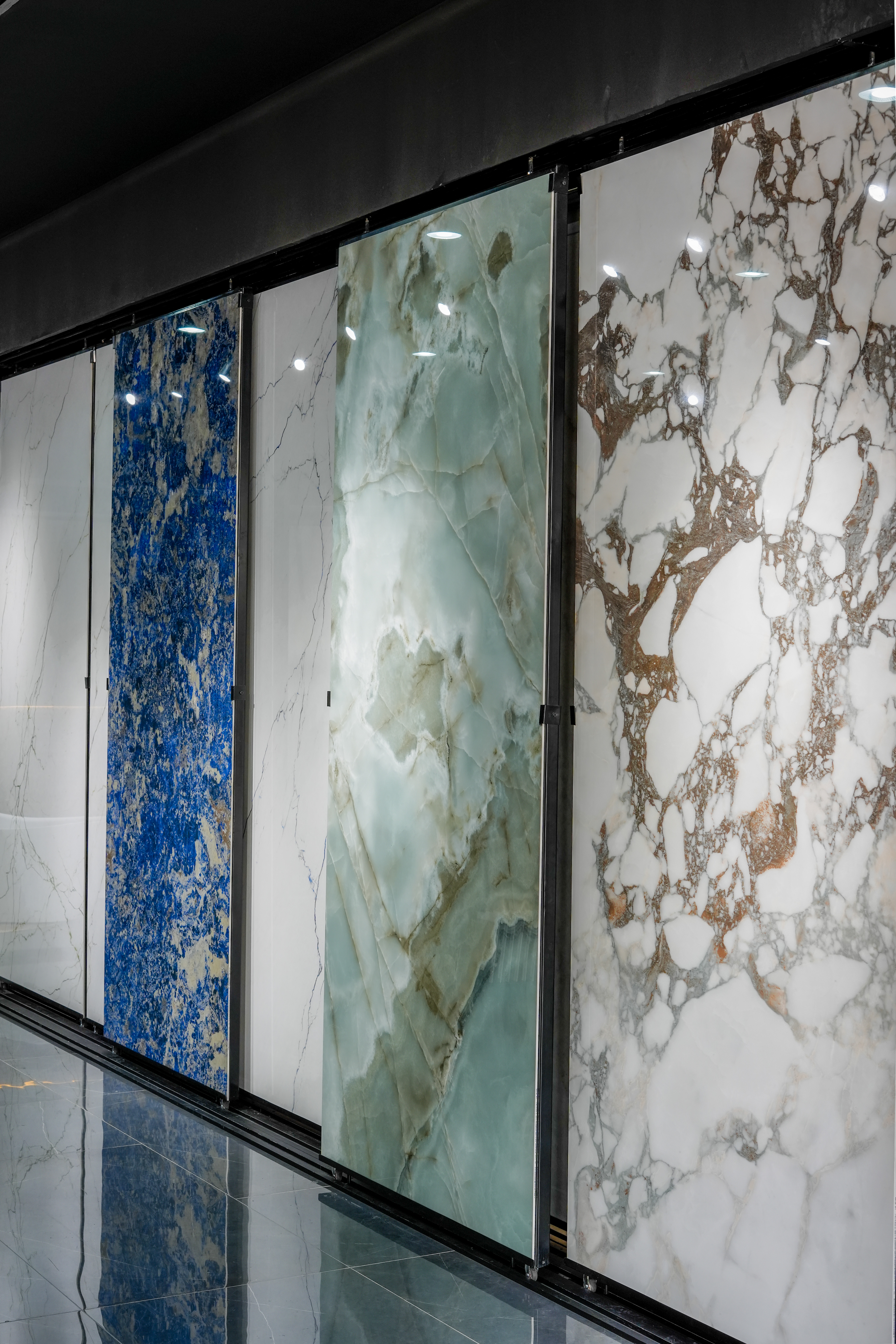 ARABUILD | Ceramics & Porcelain Tiles